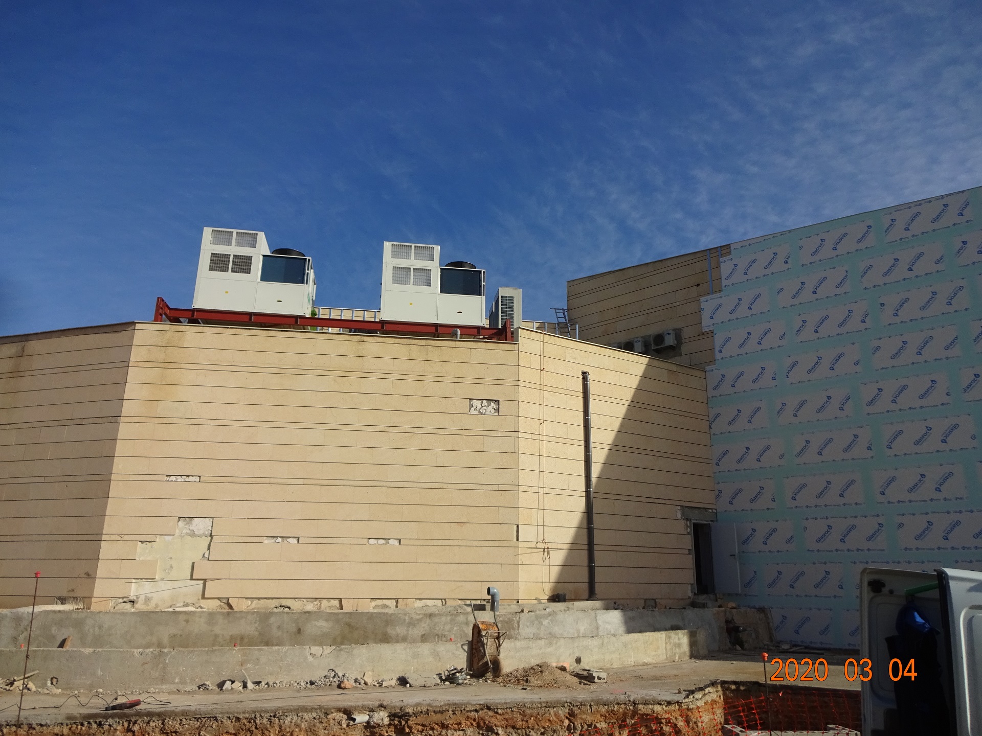 Instalaciones en curso. Hit. - M.T.Q Ingeniería y Obra S.L.